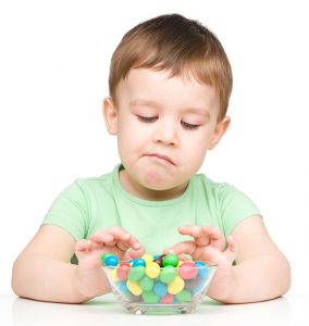 5 Dietitian-Approved Strategies for Handling Halloween Candy Leftovers ...